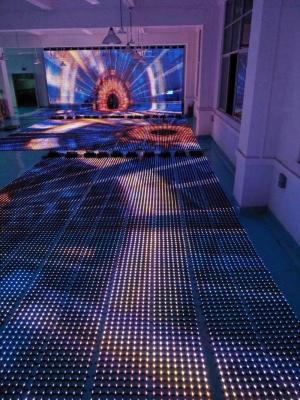 China 30W Flexible Full Color LED Curtain Display Media Facade Mesh Screen 16m P100 for sale