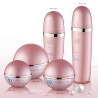 China Golden Square Acrylic Cosmetic Containers Cosmetic Packaging Jars WDA1-50g-A 72.5*62mm for sale