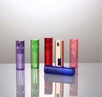 China Eco-friendly 10ml Capacity Custom Color Cosmetic Airless Bottle with Glass Inner Body for sale