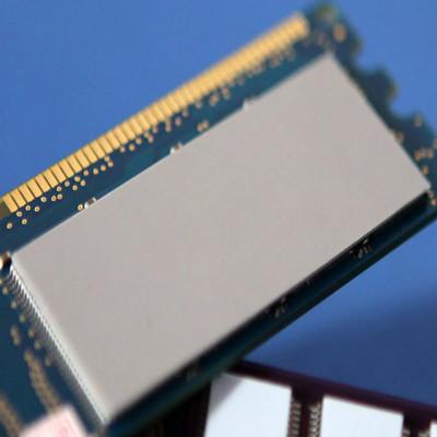 China 0.5 mm Thickness Thermal Conductive Pad Density 2.3 G/CC For Cooling for sale