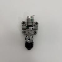 China Coach Air Bag Height Valve, 3 Port Thread & Quick Connect Height Control Valve for Large Passenger Bus for sale