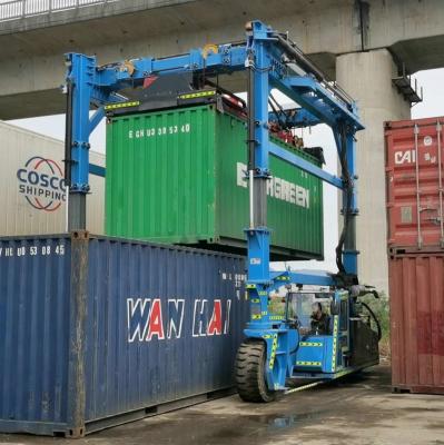 China SPEO 35T Container Straddle Carrier with 3200mm Inner Width and 7100×5100×6050mm Dimensions for sale
