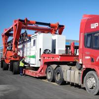 China 80T Hydraulic Straddle Carrier Truck Gantry Crane | 12000mm Length | Battery & Diesel Power for sale