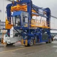 China SPEO Straddle Container Lifter 35T Capacity with 3200mm Width - Cummins Engine & Custom Spreader Options for sale