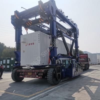 China SPEO 50T Industrial Straddle Carrier with Remote Control - 50 Ton Capacity for Heavy Cargo Handling for sale