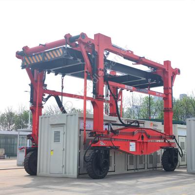 China SPEO 40T Mobile Gantry Crane - Self-Propelled Straddle Carrier for Port & Construction Operations for sale