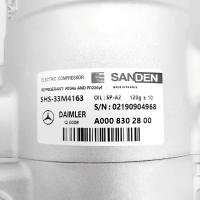 China Mercedes Benz W205 A0008302800 Automotive Electric Compressor 12V AC Compressor for sale