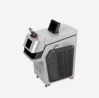 China Adjustable Focal Spot Diameter Jewelry Laser Welding Machine 200W 300W Gold Welder for sale