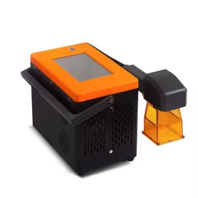 China Portable Fiber Laser Marking Machine 30W 50W Handheld Galvo Ezcad Control System for sale
