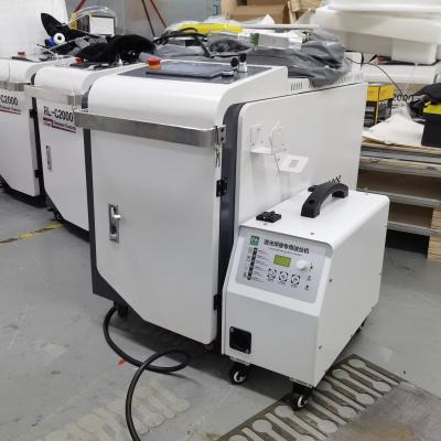 China Handheld Laser Welding Cleaning Machine 1000W 3000W Double Wobble Auto Wire Feeder HIGHYAG Laser Head for sale