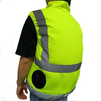 China Cooling Vest with Built-In Fan 5V USB Multi-Pocket Hi Vis Safety Vest for Construction Workers S-4XL for sale
