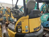 China Used Komatsu PC20MR-2 Crawler Mounted Excavator Original Japan Working In Garden for sale