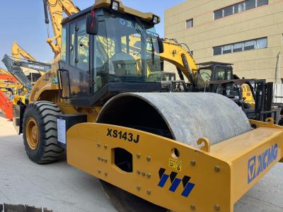 China Used XCMG XS143J Single Drum 14 Tons Road Roller In Excellent Condition for sale