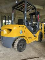 China Original Japan Used 3 Tons Komatsu Forklift With 3 Stages 4.5 Meters Lift Height for sale