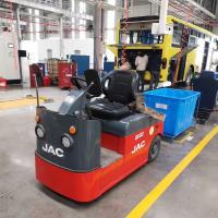 China Pneumatic 8 Ton Industrial Tow Tractor For Warehouse for sale