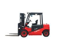 China New 4 Wheel Electric 5 Ton Forklift Truck With 3000mm~5000mm Lift Height for sale