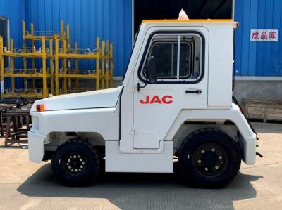China 84dB Diesel Cab Industrial Tow Tractor For Aircraft QCD20/25 for sale