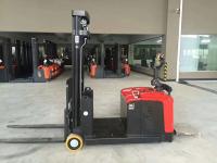 China Electric Counterbalanced forklift Walkie Straddle Stackers 1500kg for sale