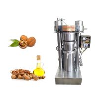 China 90%-95% Oil Yield Edible Walnut Cooking Oil Making Machine With Copper Motor for sale