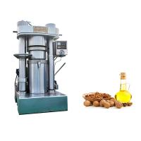 China Walnut Oil Making 65kg/h Hydraulic Deep Drawing Press Machine For Small Oil Plant for sale