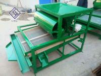 China Electric Vibrating Screen Machine Equipment , Industrial Vibrating Screen Equipment For Sesame for sale