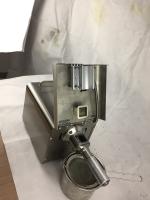 China Mini Type Food Oil Making Machine Easy Movable For Cooking Peanut Oil for sale
