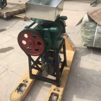 China Automatic Peanut Crusher Machine High Efficiency Customizable Color for sale