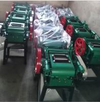 China Automatic Peanut Crusher Machine 1000-1500 Kg/H High Capacity 70kg for sale