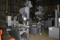 China Sunflower Screw Oil Press Machine Oil Pure And Fragrant 400-750 Kg/H for sale