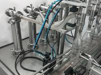 China Fully Automatic Liquid And Pasty Filling Machine Pneumatic Press 500W Power for sale