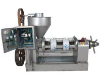 China Fast Feeding Speed Screw Oil Press Machine Rapeseed Oil Making Machine 545kg Weight for sale