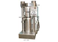 China Alloy Material Sesame Oil Press Machine Oil Squeezing Machine 4kg / Batch Capacity for sale