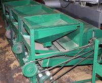 China Food Processing 1.5kw Linear Vibrating Screen Machine for sale