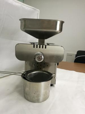 China High Oil Yield Screw Desk Type Oil Machine Commecial Oil Press Machine for sale
