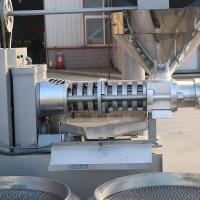 China Vacuum Filtering Screw Oil Press Machine for sale