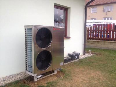 China Air Source Chiller Air To Water Heat Pump , EVI Air Source Heat Pump 18kw WIFI Control for sale