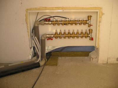 China Professional High Temperature Water Source Heat Pump 7~28kw Maximum 75 Degree C for sale