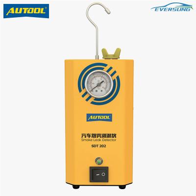 China SDT106 Car Smoke Leak Detector 12V Automotive EVAP Gas Leak Locator for sale