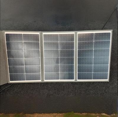 China Outdoor Mono Cells Solar PV Panel 105W 3 Fold with MC4 Connector for Distributors and OEM Orders for sale