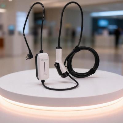 China Portable EV Charger 3.5KW Single Phase for Home Solar Generator Systems for sale