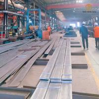 China Prefab Steel Warehouse Building - 50 Year Lifespan, 25-60 Day Delivery, Customizable Light Steel Structure for sale