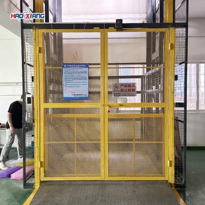 China Yellow 2 Ton Hydraulic Residential Cargo Lift Electric Freight Lift Elevator for sale