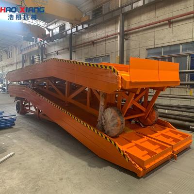 China 10 Ton Capacity Mobile Loading Ramp Durable Design With Anti-Slip Surface for sale