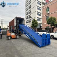 China Adjustable Truck Loading Ramp 10 Ton Mobile Dock Bridge With 6m Slope Hydraulic Lift for sale