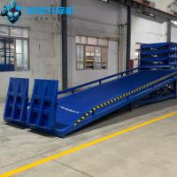 China Customizable Color Hydraulic Dock Ramp For Distribution Center for sale