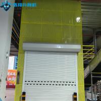 China Safety And Efficiency Indoor Perforated Metal Protection Net Guardrail Hydraulic Elevator for sale