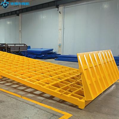 China 10T-10M Customized Yellow Large Square Panel Portable Manual Dock Ramp For Forklifts To Saving Time And Effort When Loading And Unloading Cargo for sale