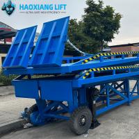 China 15T Segmented Heavy Duty Hydraulic Mobile Dock Ramp - Anti-Slip Diamond Surface For Forklifts for sale