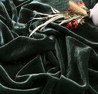 China Autumn Winter 200GSM Silk Viscose Velvet Fabric Medium Weight Fabric By The Yard for sale