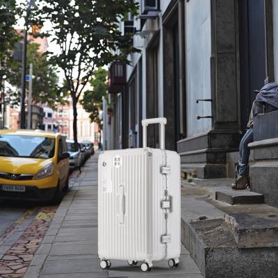 China Multi Functional Pc Luggage Bag Durable Business Style  Spot Products for sale